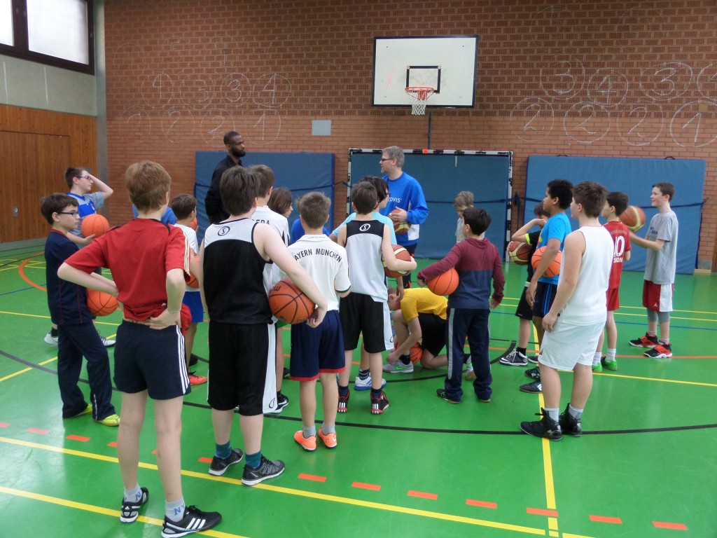 Baskets-Star besucht unsere Schule